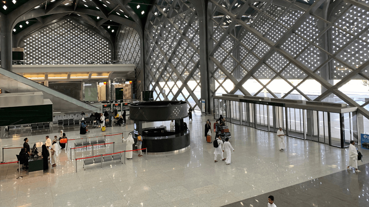 【サウジアラビア旅行記】メディナからジェッダへ電車で行く方法 - Lacu Blog